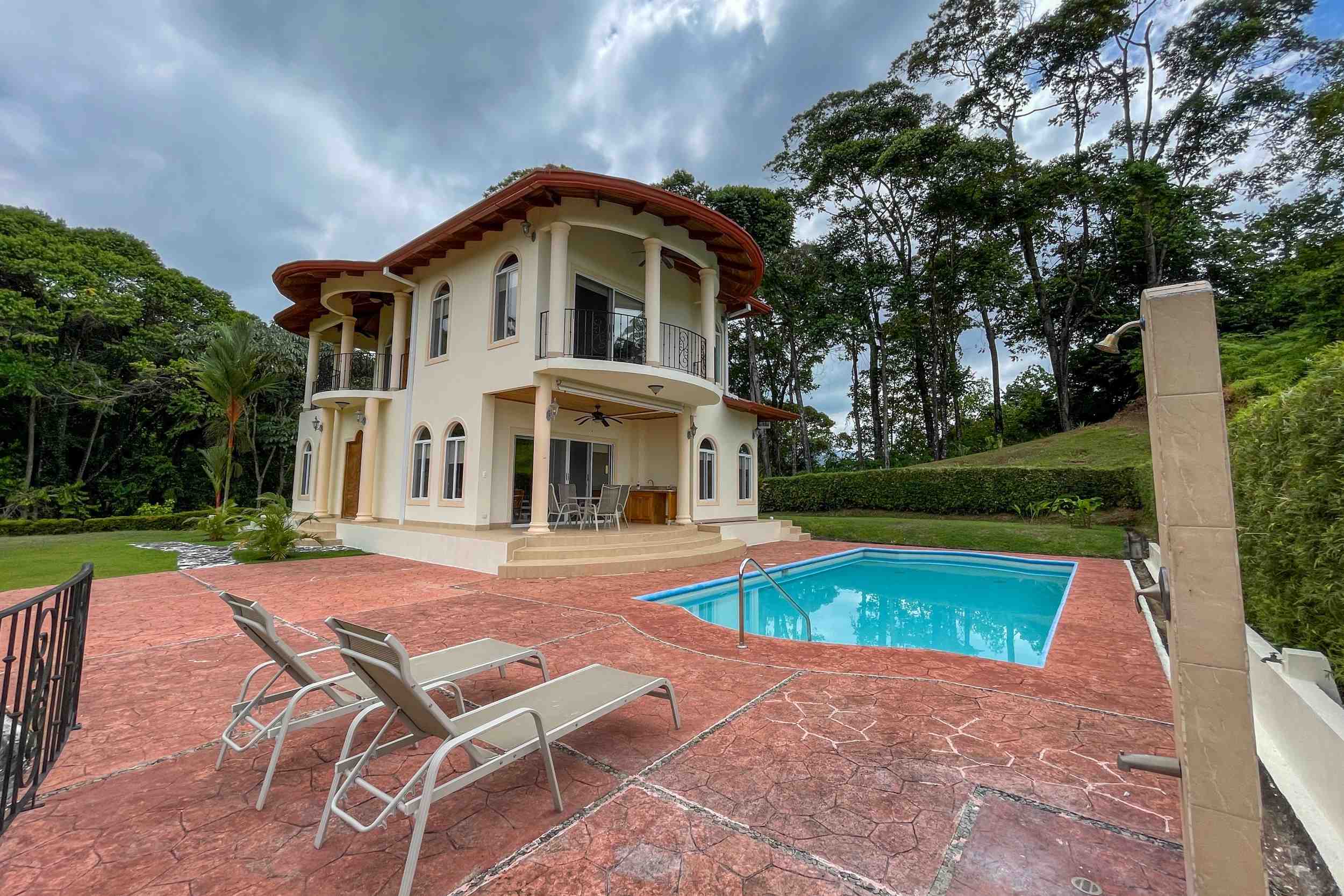 Home for sale in Ojochal Costa Rica