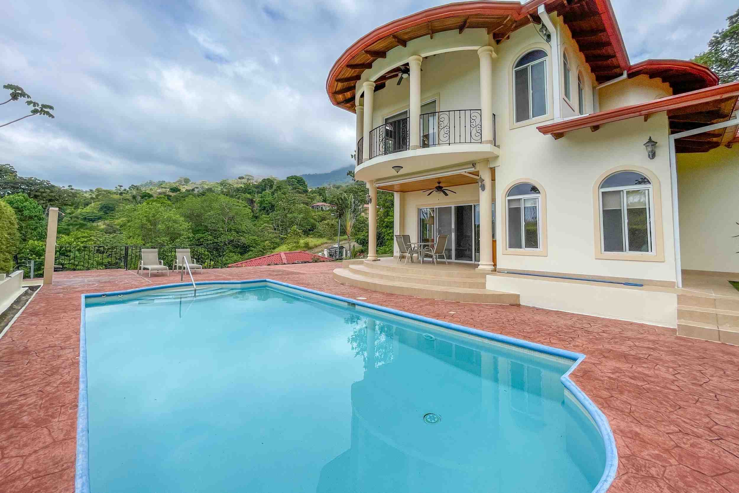 Home for sale in Ojochal Costa Rica