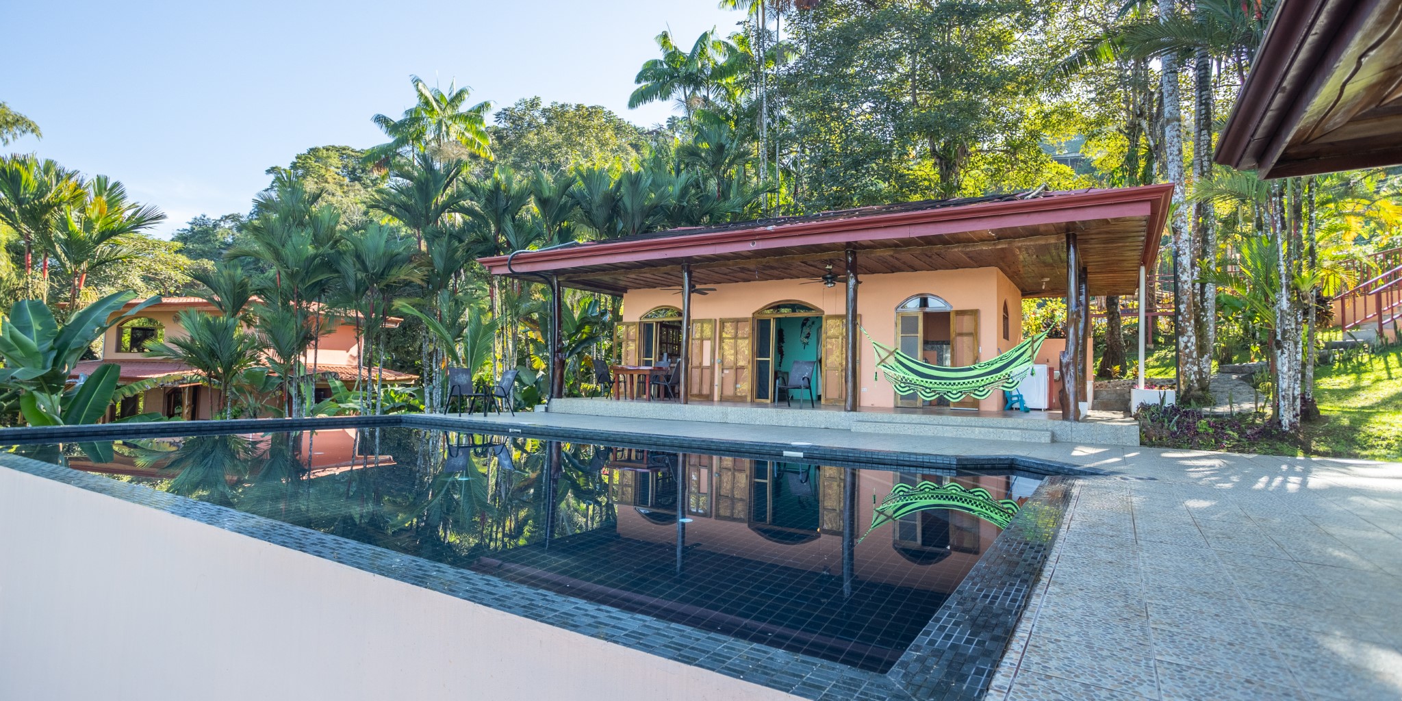 Multiple Villas with 3 Ocean View Units on 1.7 acres in Tinamastes ...
